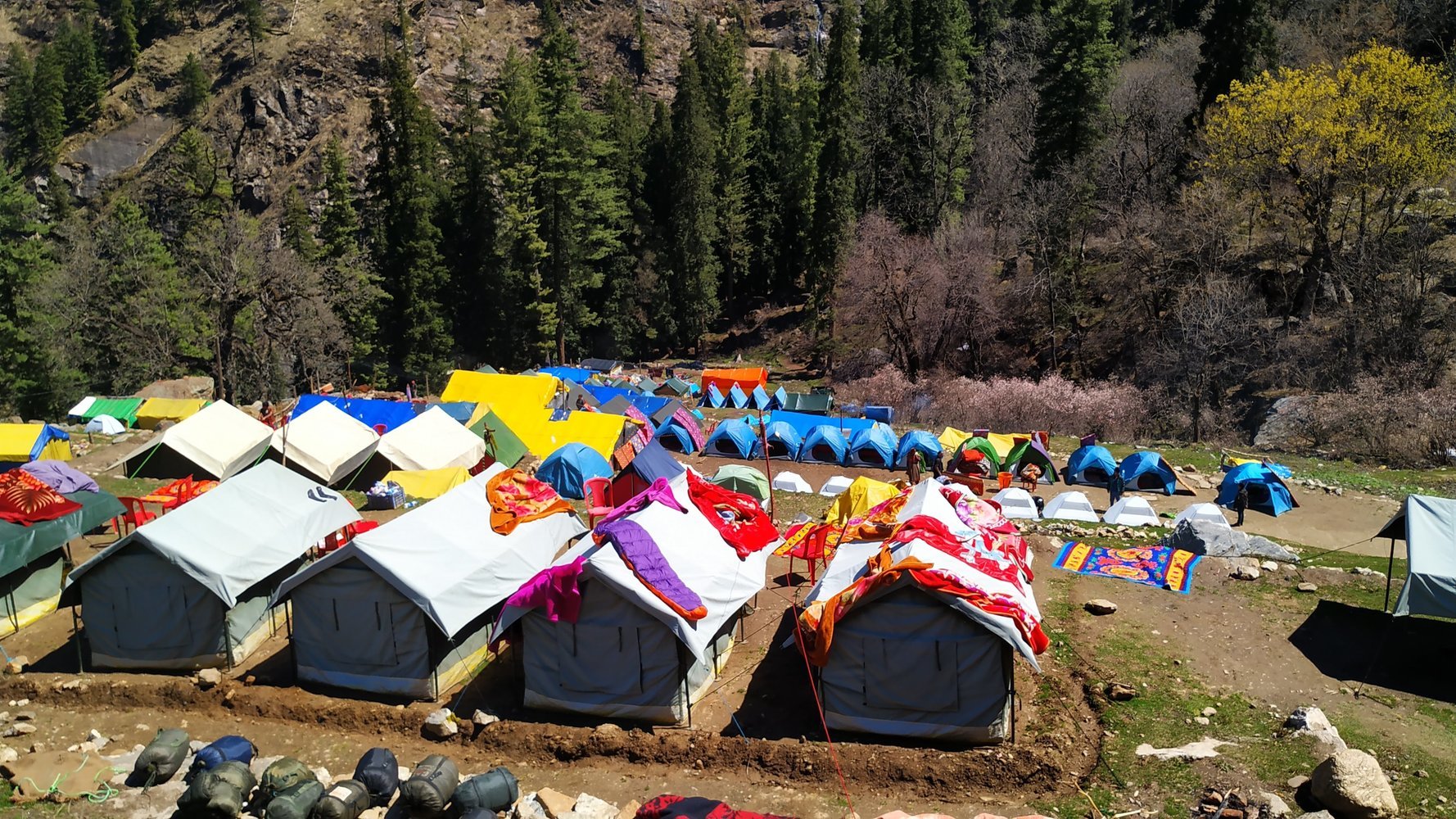 Kasol Manali Kalga Kheerganga Tour From Mumbai