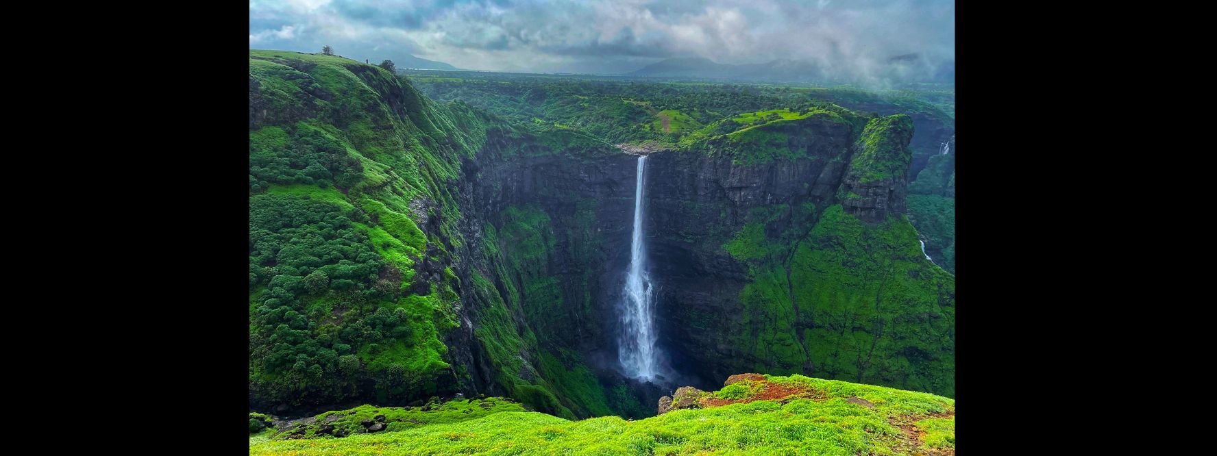 Kalu Waterfall - God Valley Trek - Old Malshej Ghat Route